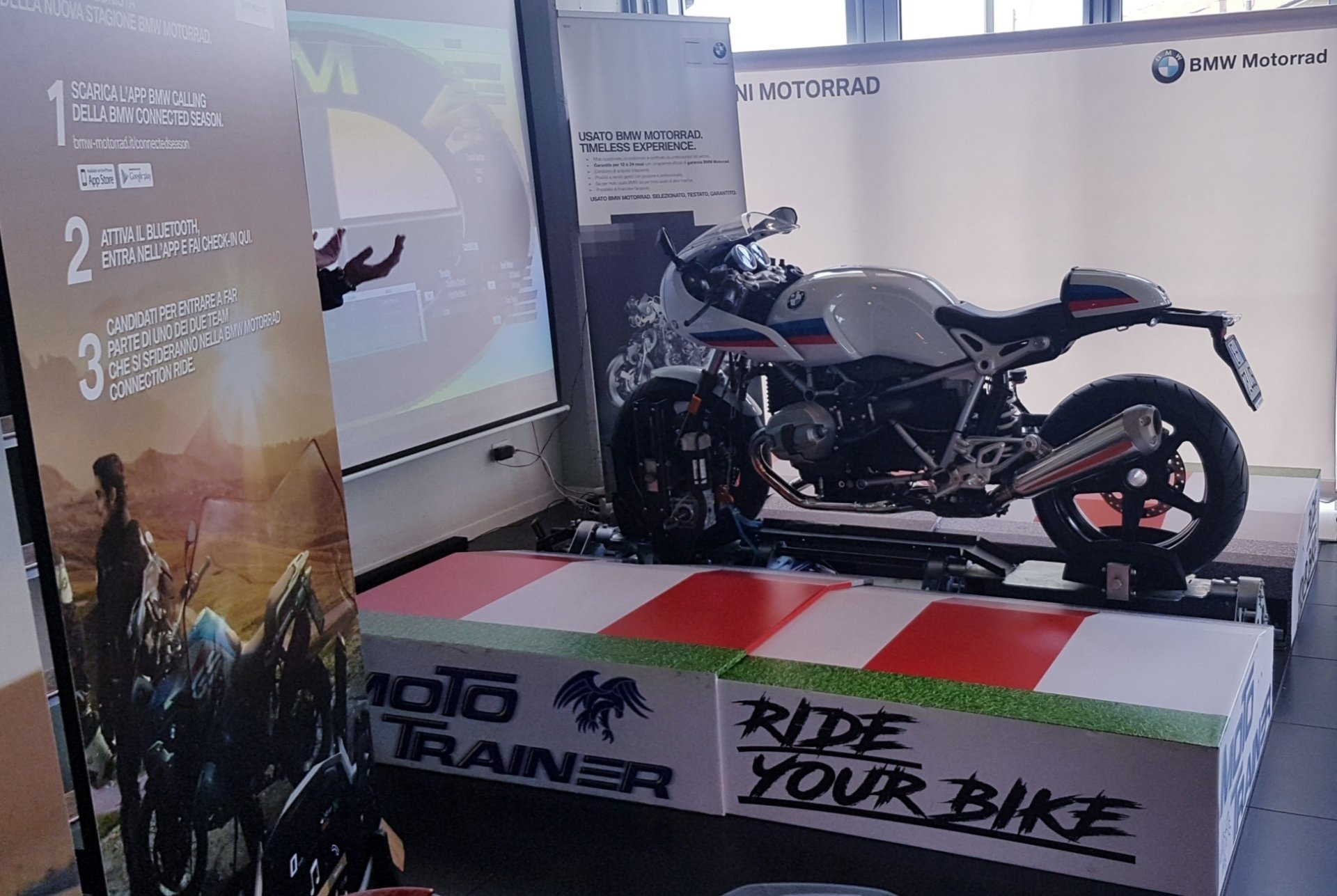 The best Motorcycle simulator, MotoGp Simulator, Motorbike Simulator