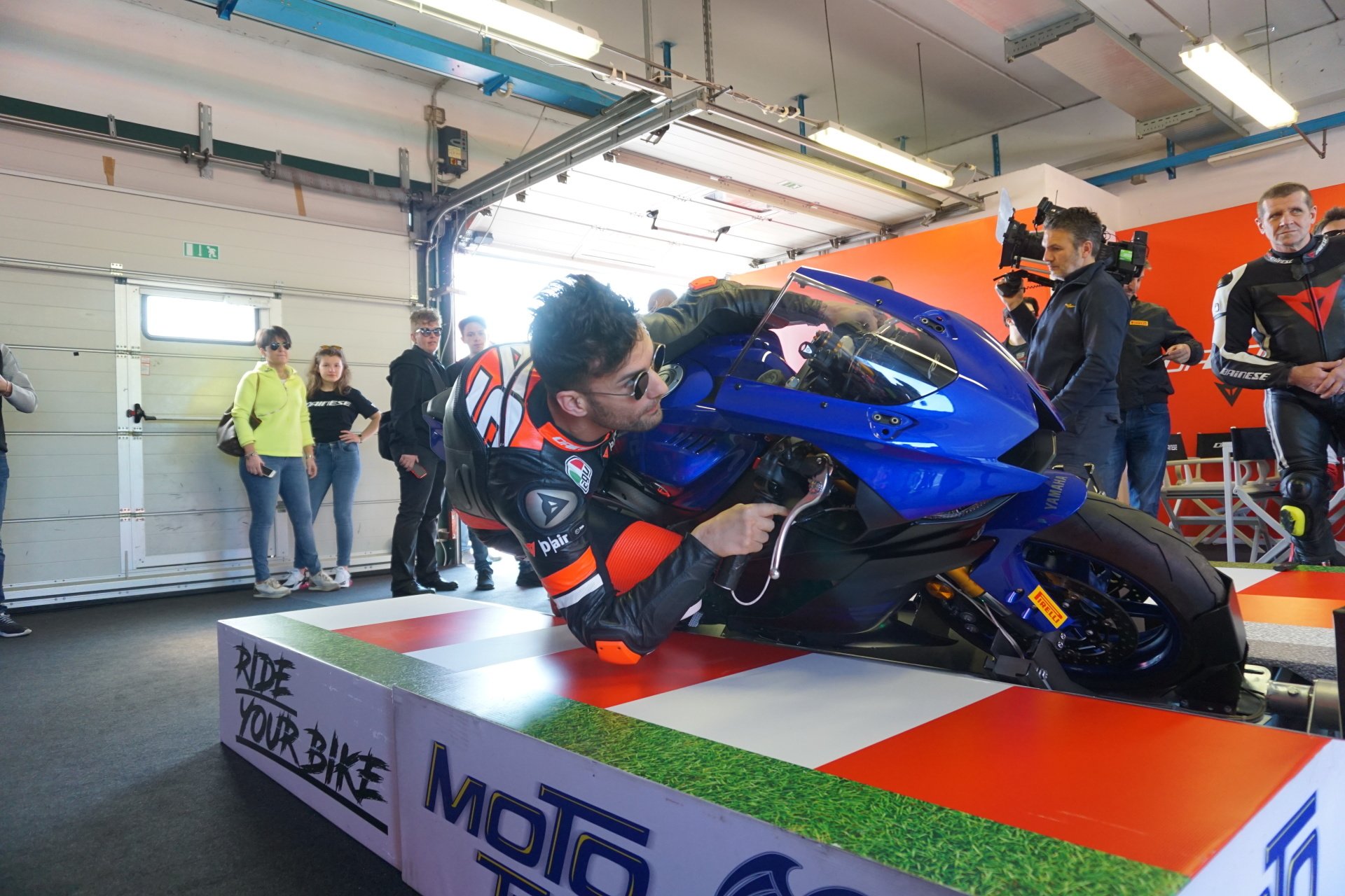 The best Motorcycle simulator, MotoGp Simulator, Motorbike Simulator