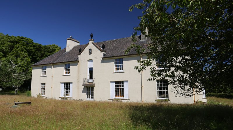 Welcome to the Isle of Ulva: a community island