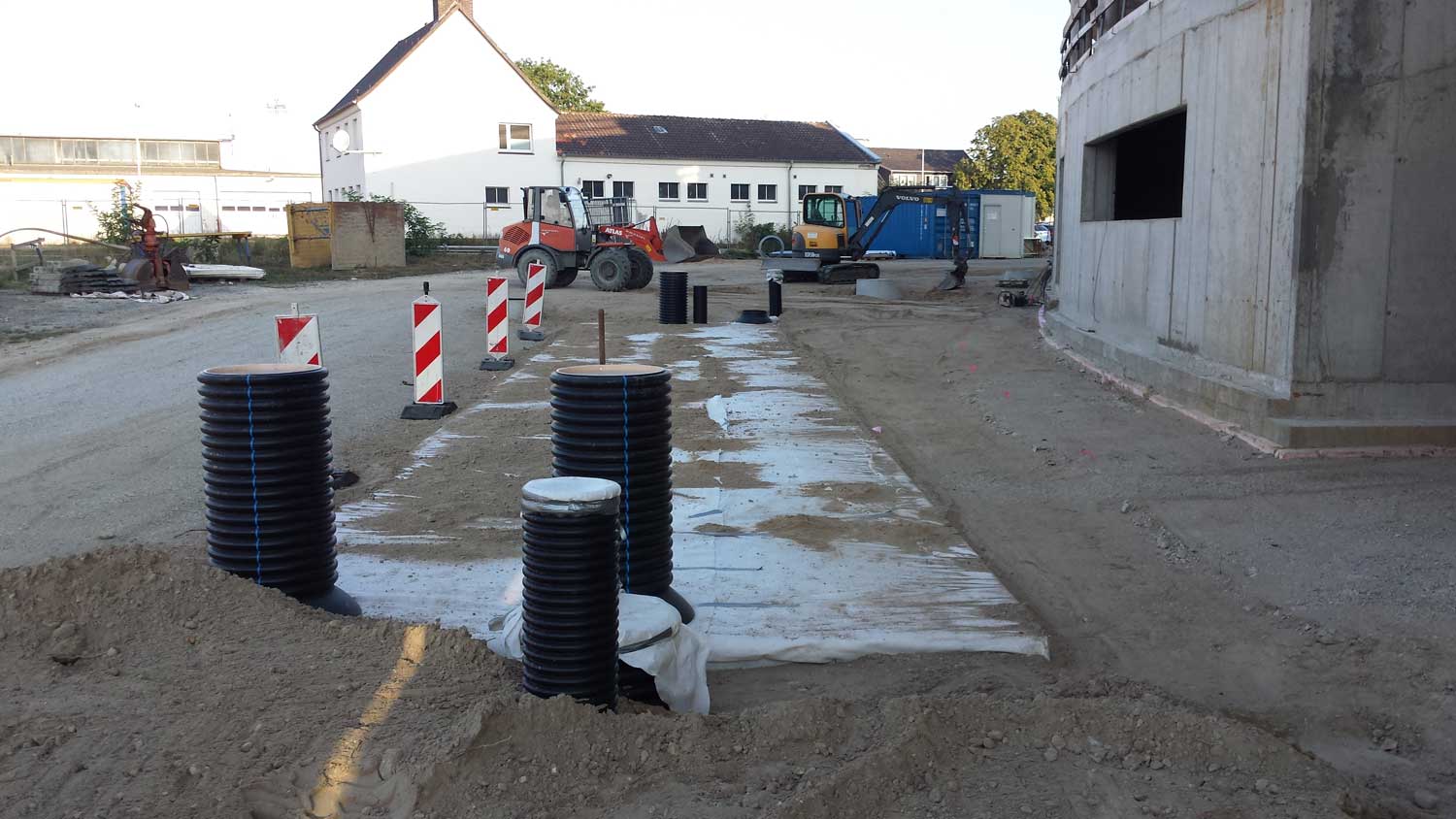 Straßen-, Tief- und Landschaftsbauarbeiten & Transportwesen