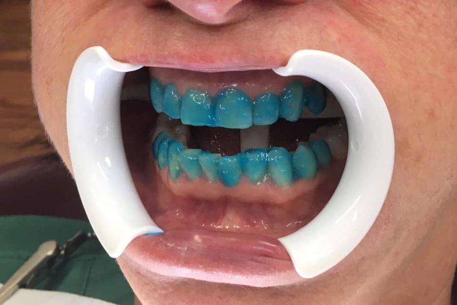 Zahnarzt| Frankfurt am Main|Zahnarztpraxis Sandy Rikirsch