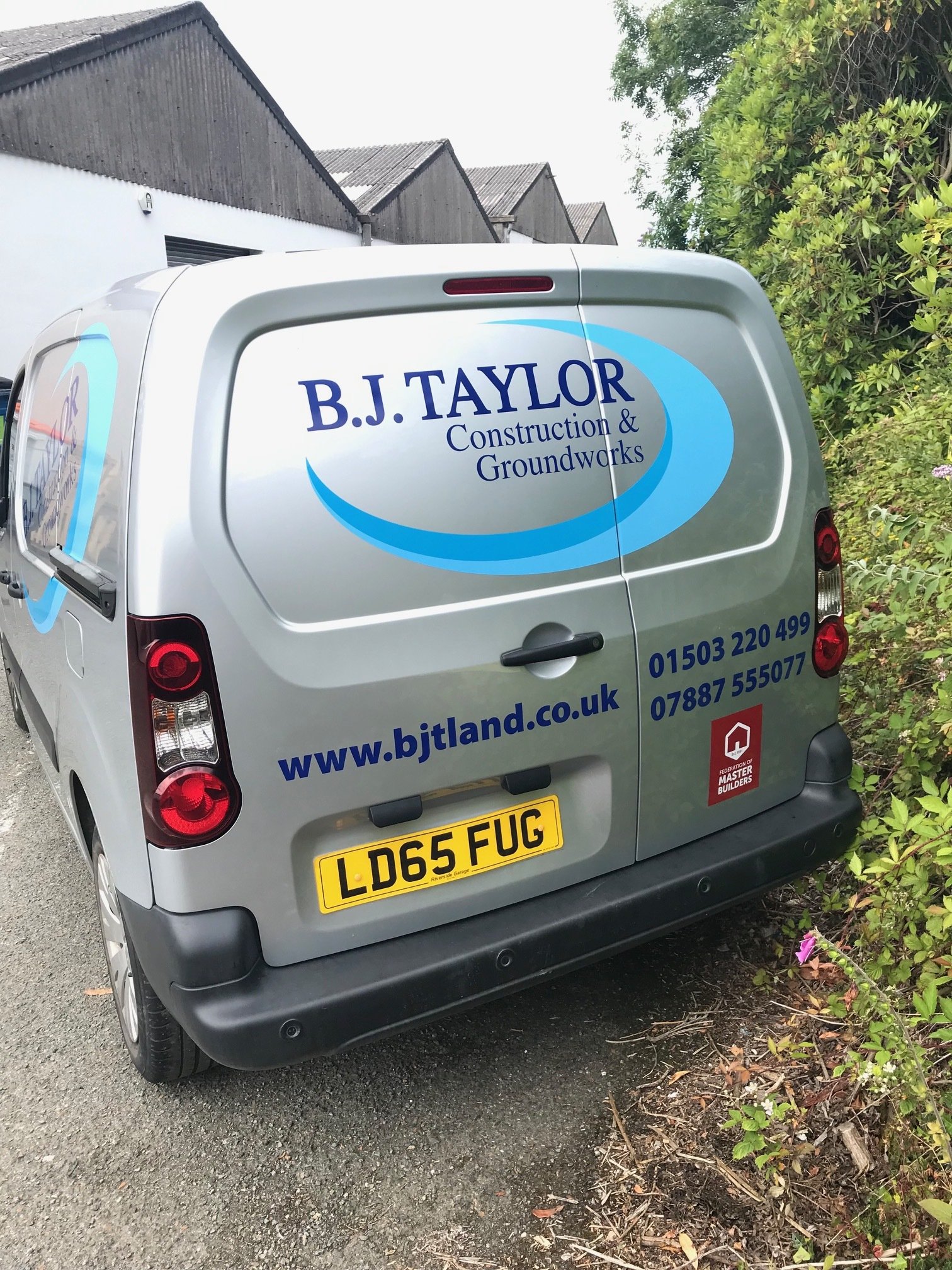 Vehicle Sign Writing