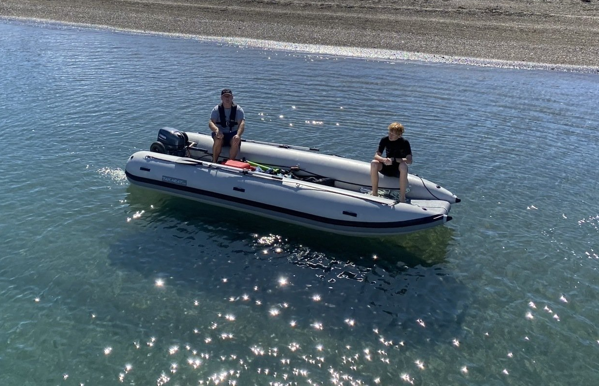 Inflatable Boats for Fishing, Diving & Exploring by Takacat