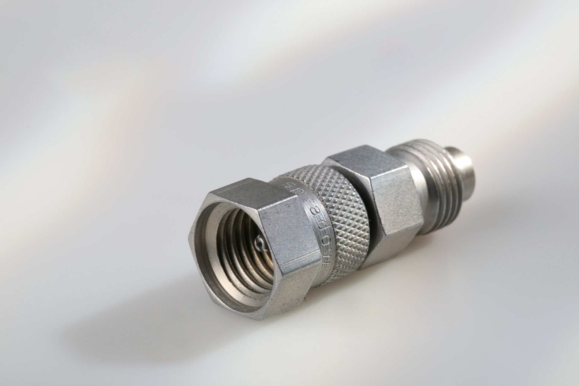 Spradow adapters and accessories