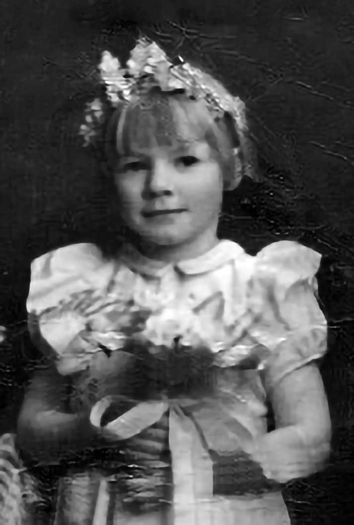 1941 Catherine Hedges