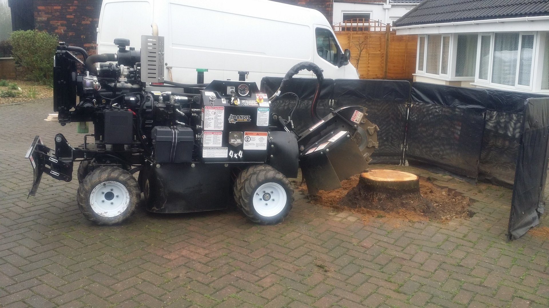 Stump Beaver - Professional Stump Grinding
