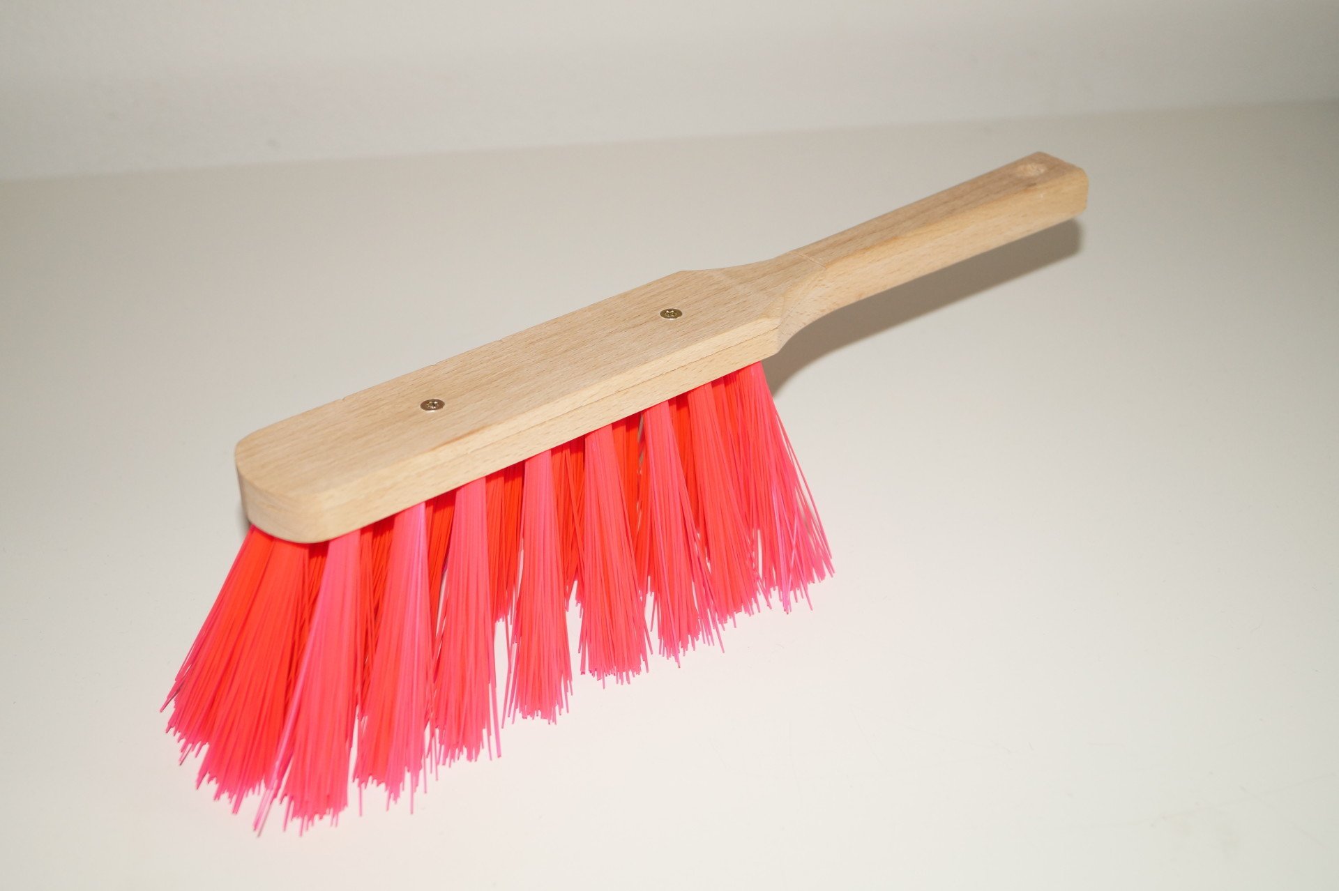 Massivholzdielen, Terrassendielen, Bürsten- und Besenhölzer