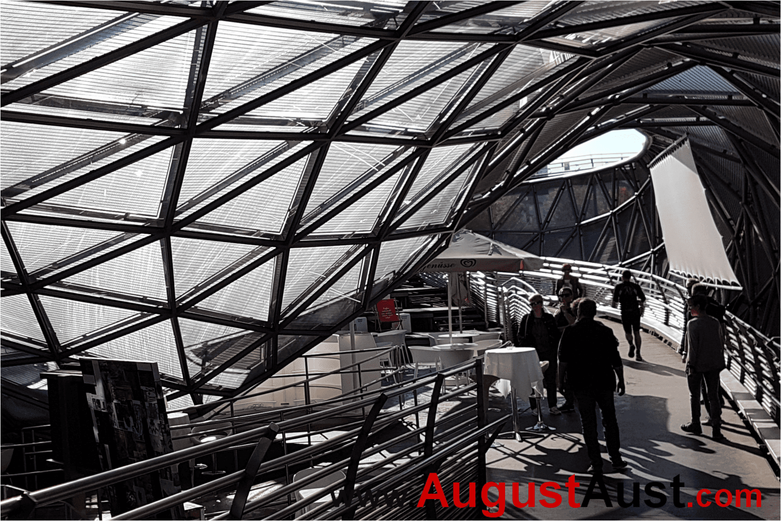 Die Murinsel in der Landeshauptstadt und UNESCO City of Design, Graz