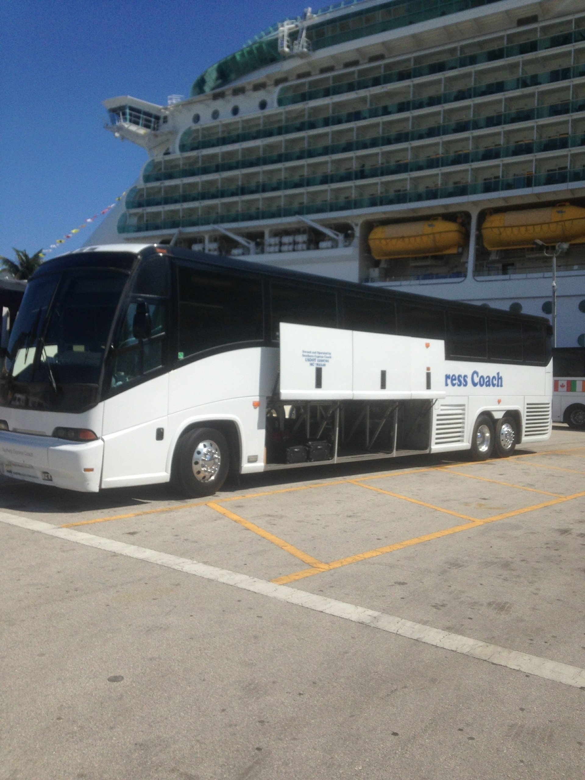 Charter bus transporation