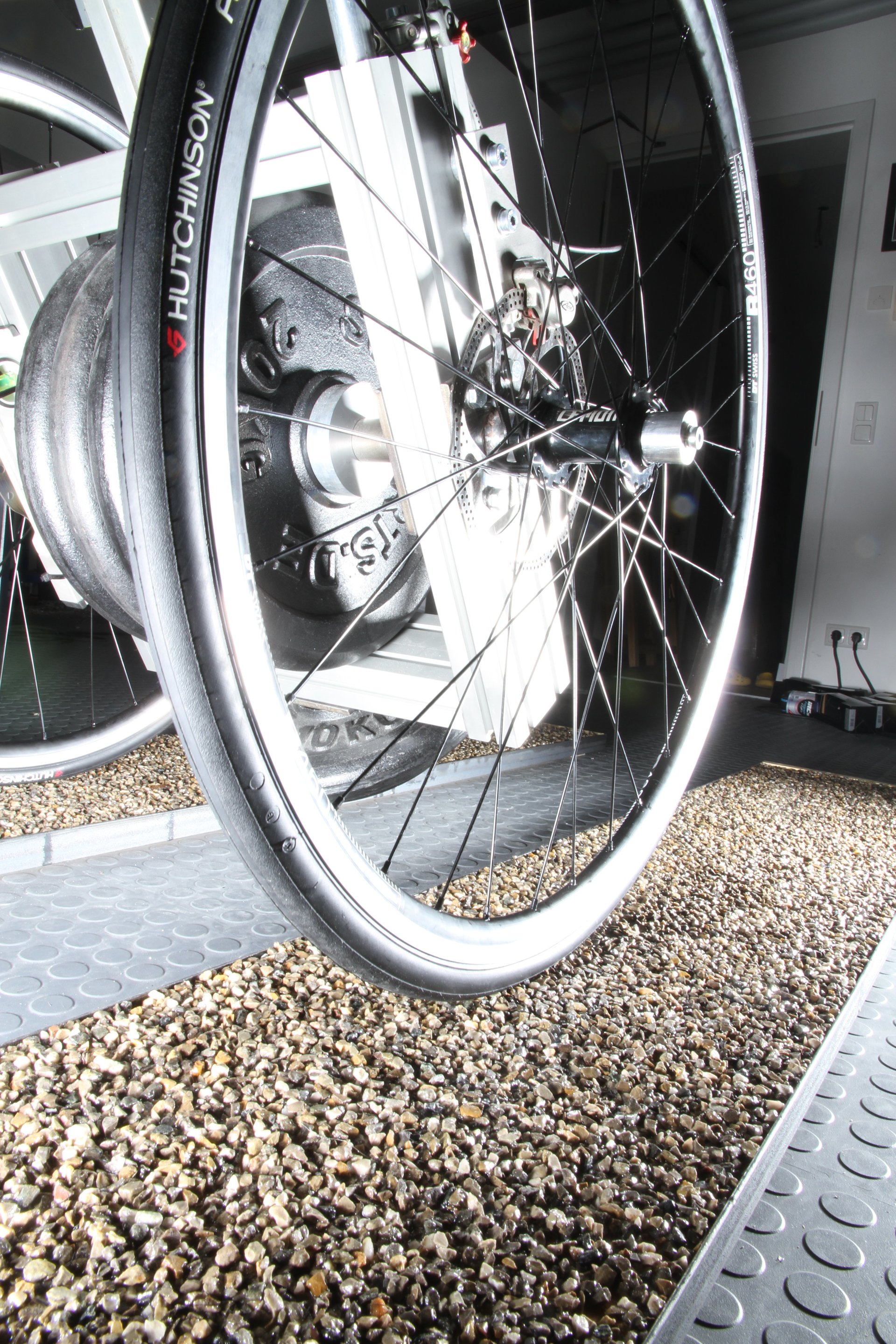 Bike Engineering - Test und Entwicklung von Fahrradteilen