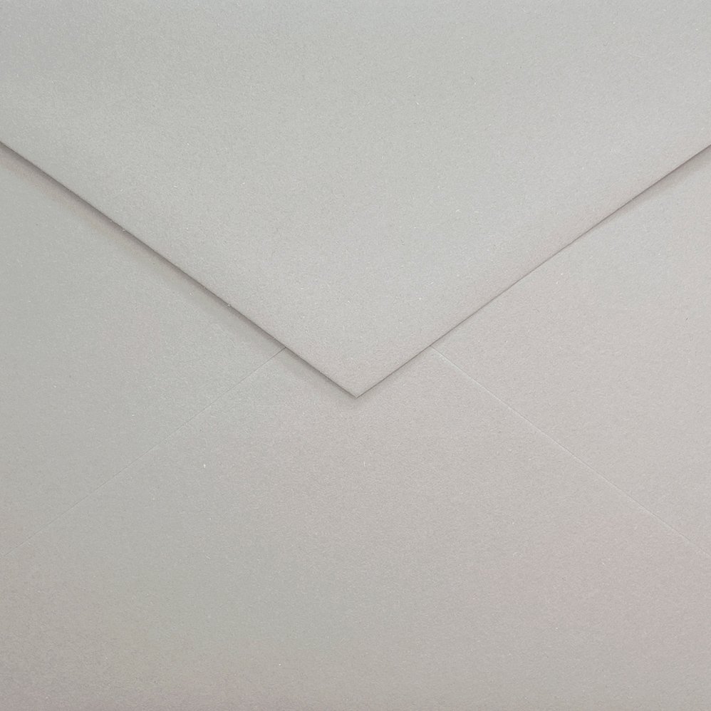 Sobres de colores y sobres forrados