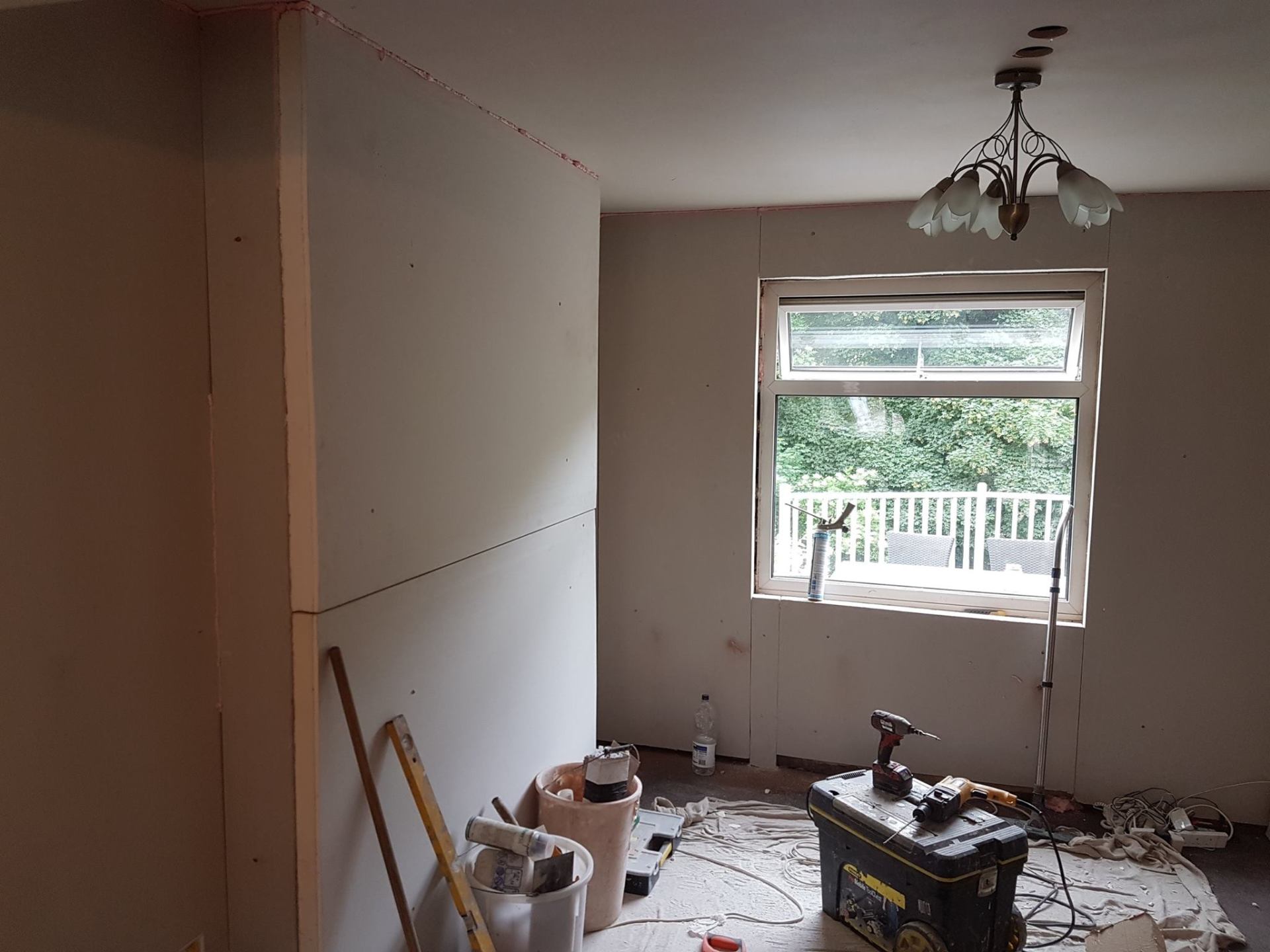 L.M Building & Maintenance