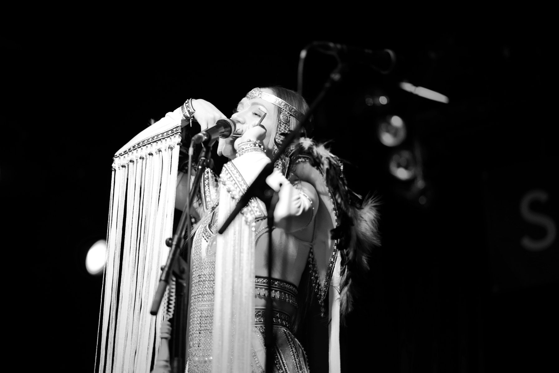 New Urengoy & Olena Uutai Podluzhnaya