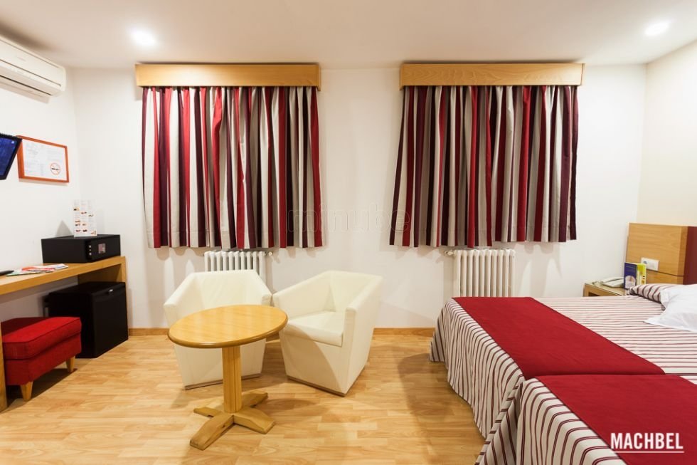 Amic Colón *** | MCS