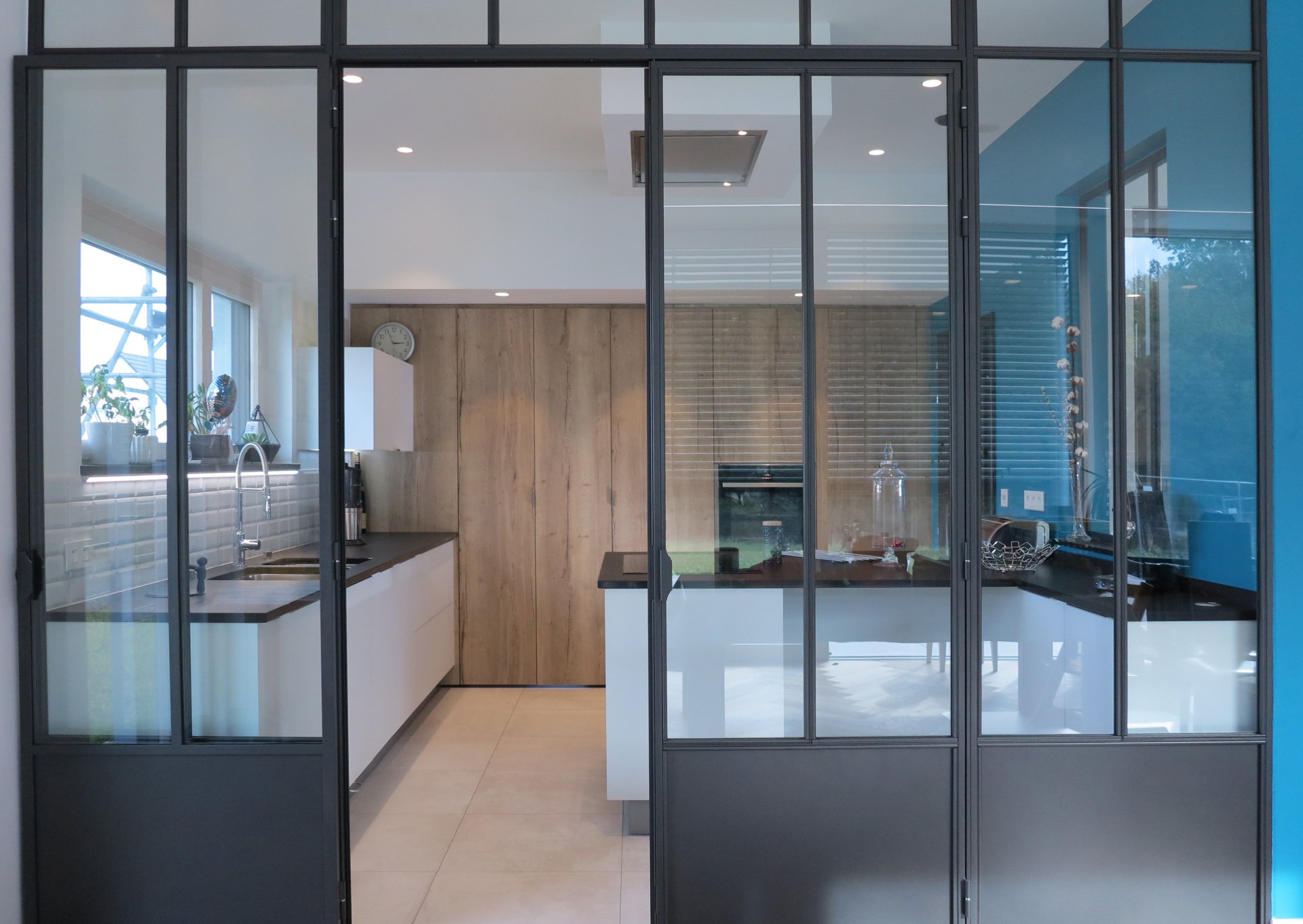 Mentele cuisines Plexi Perle