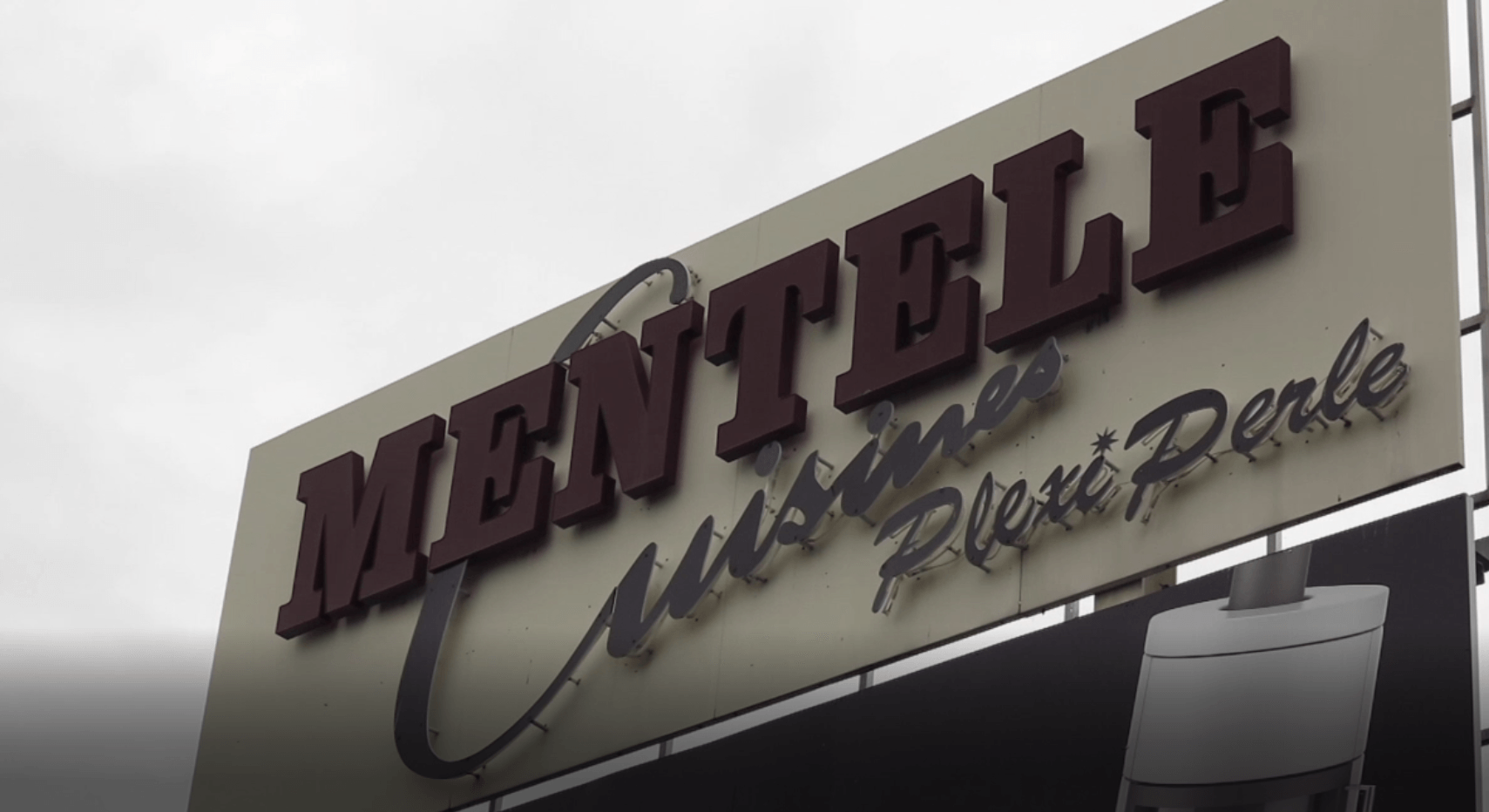 Mentele cuisines Plexi Perle