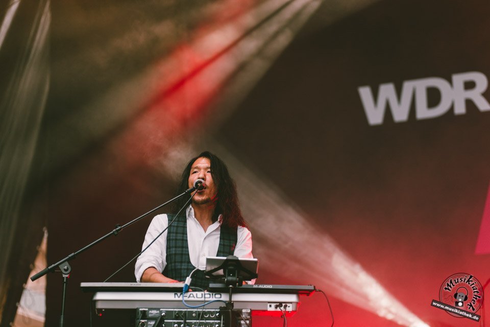 ALICE FRANCIS - HOMEPAGE