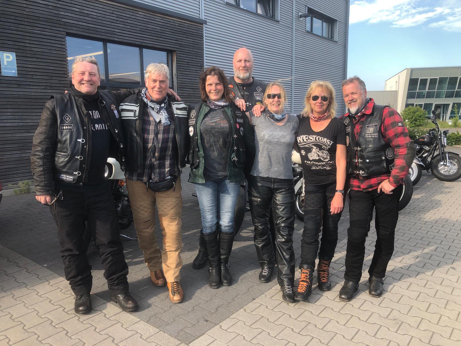 Harley-Davidson und Indian Motorradfahrer aus Münster