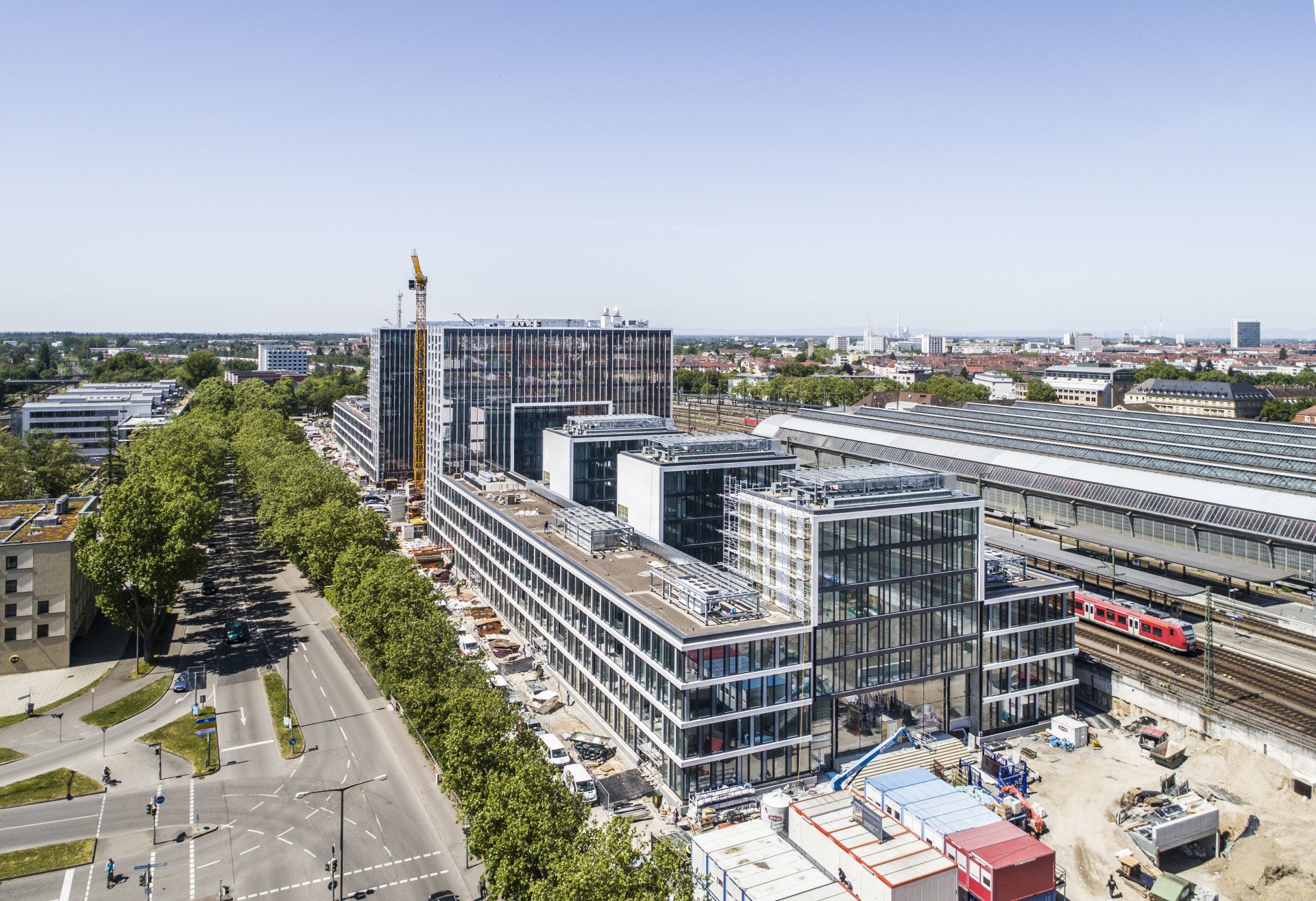 BÜROGEBÄUDE KARLSRUHE