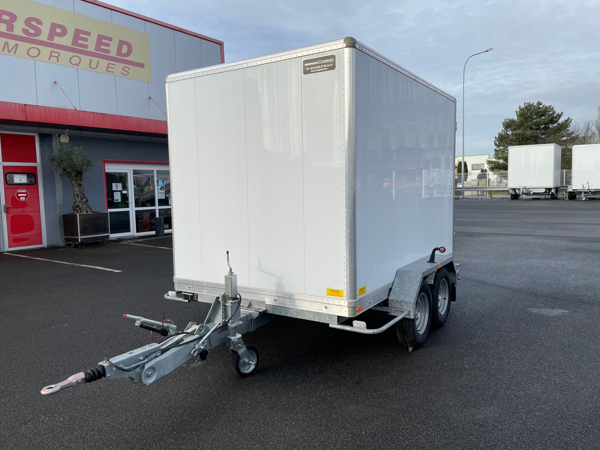 Carspeed | Remorques autocars de la marque Carspeed
