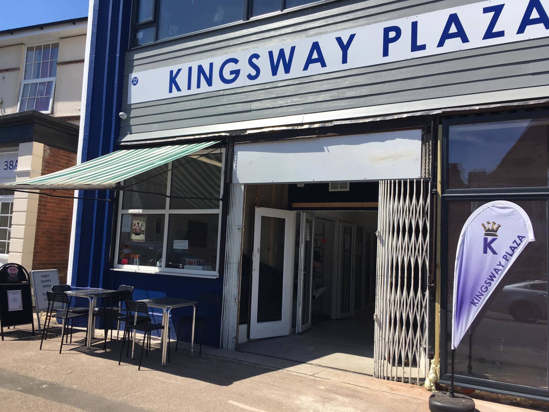 Kingsway Plaza Shops