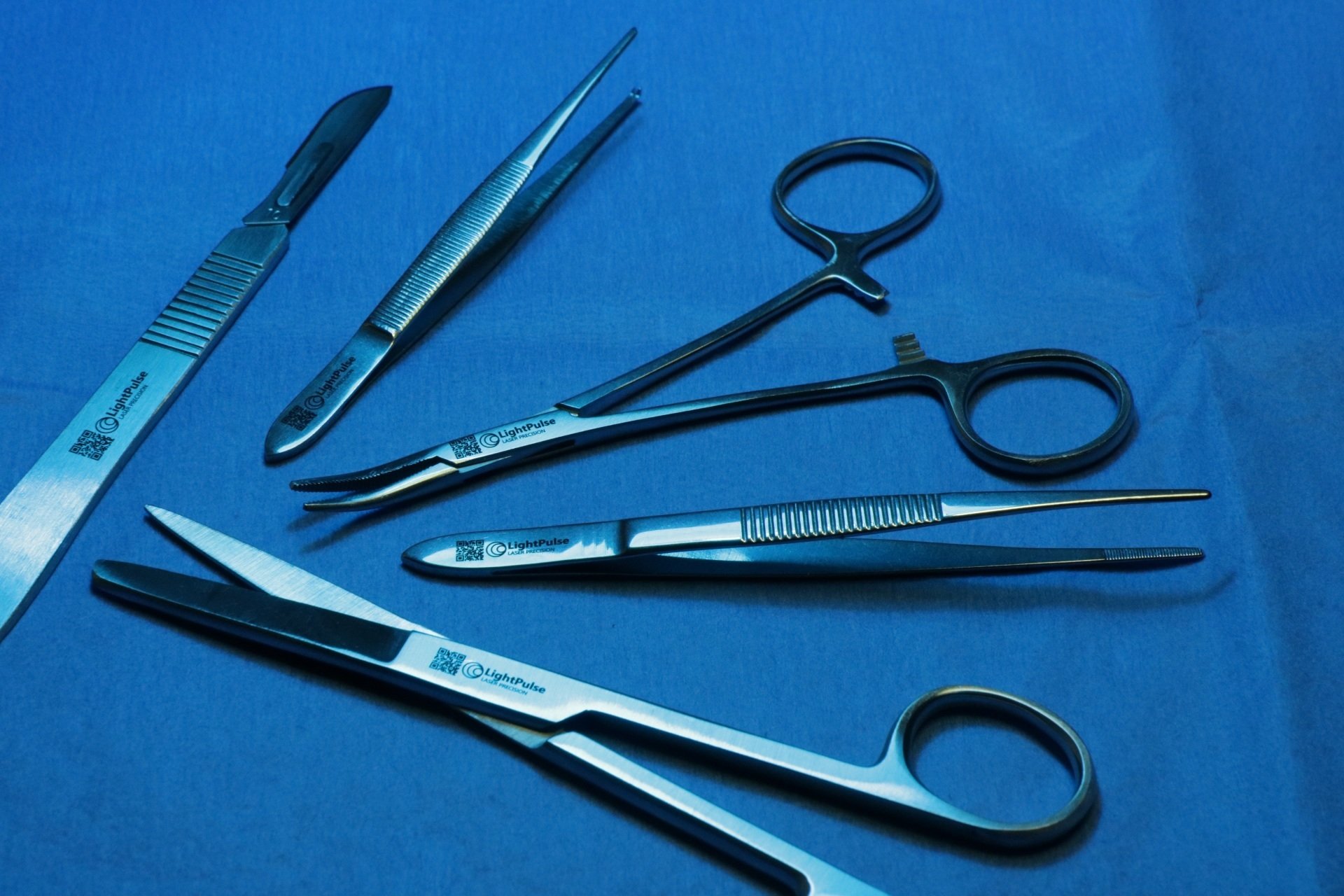 Marking of the UDI following the EU-MDR with ultrafast lasers