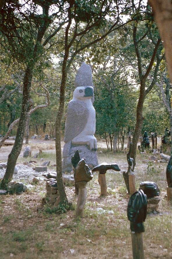 Zimbabwe Skulptur heute - Tom Blomefield und Tengenenge