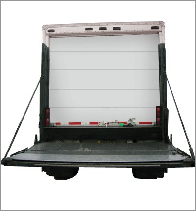 La rampa Maxon de rieles RC ofrece