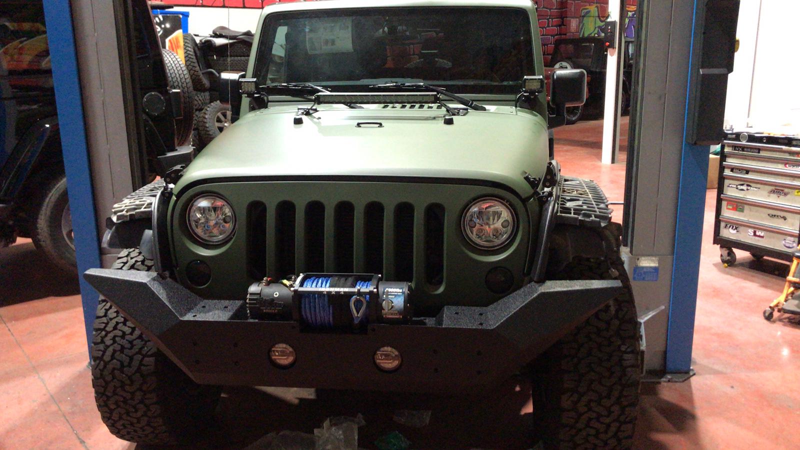Empresa dedicada a la venta y modificación de JEEP Wrangler