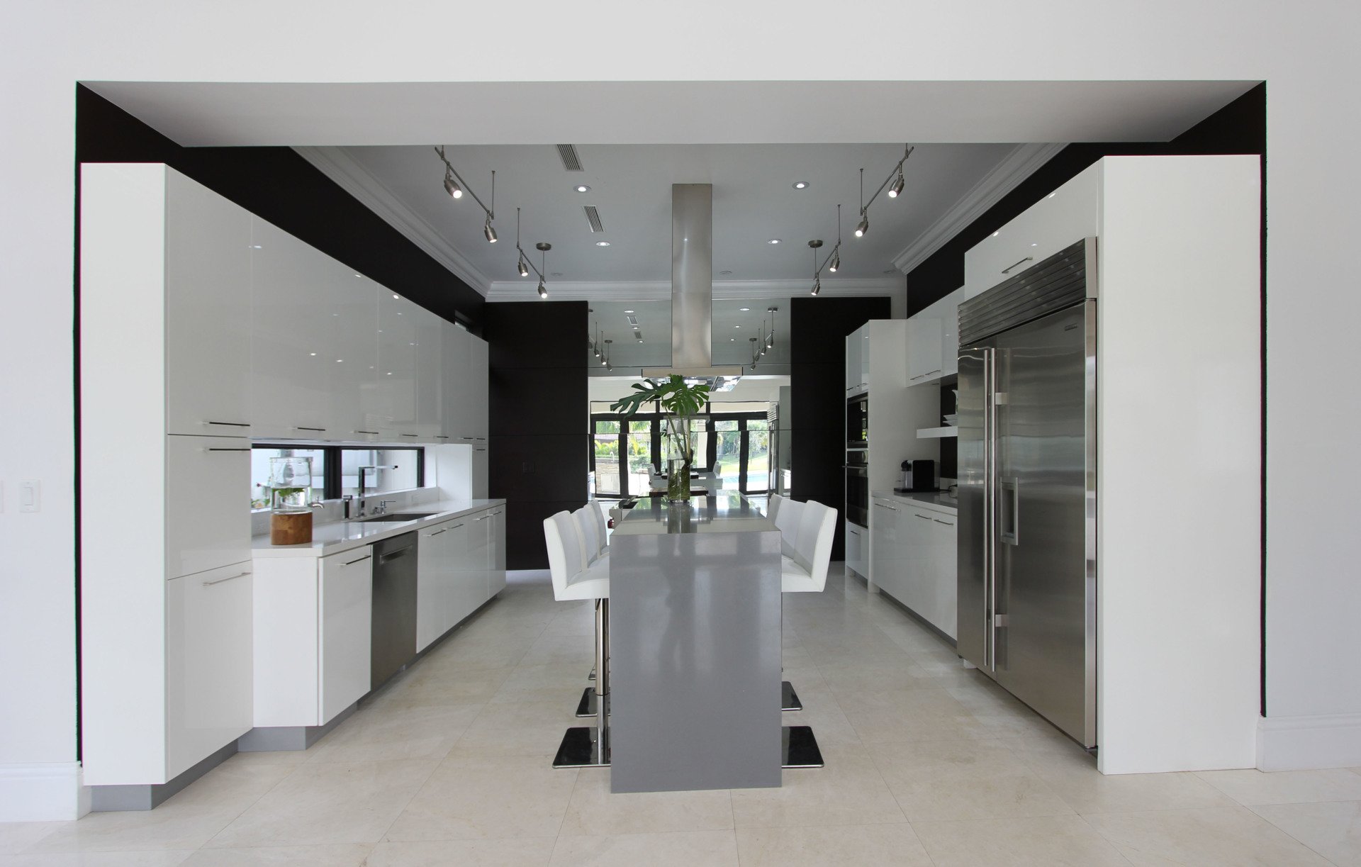 Infinity Kitchen