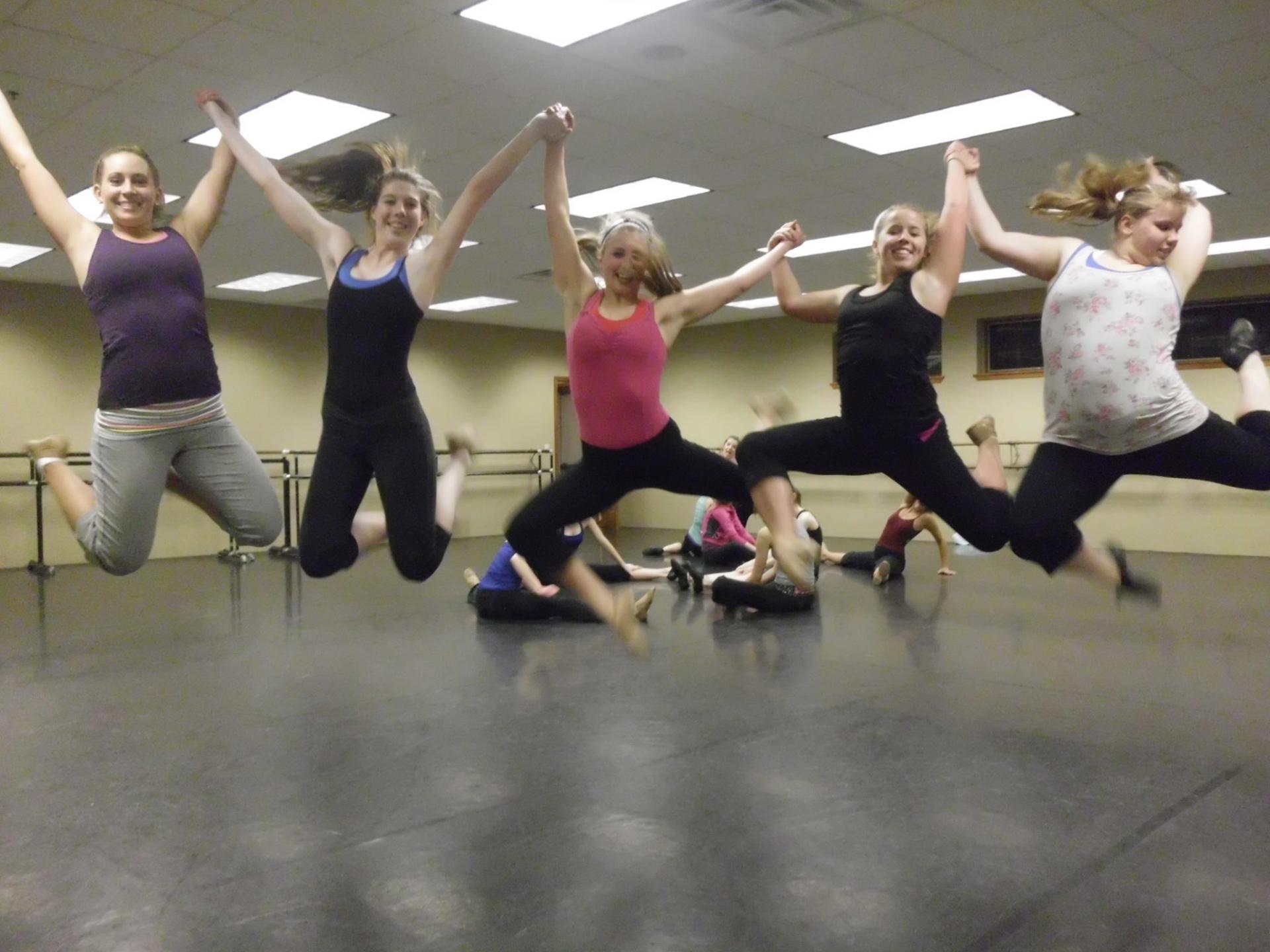 Home [www.nancydiannestudioofdance.com]