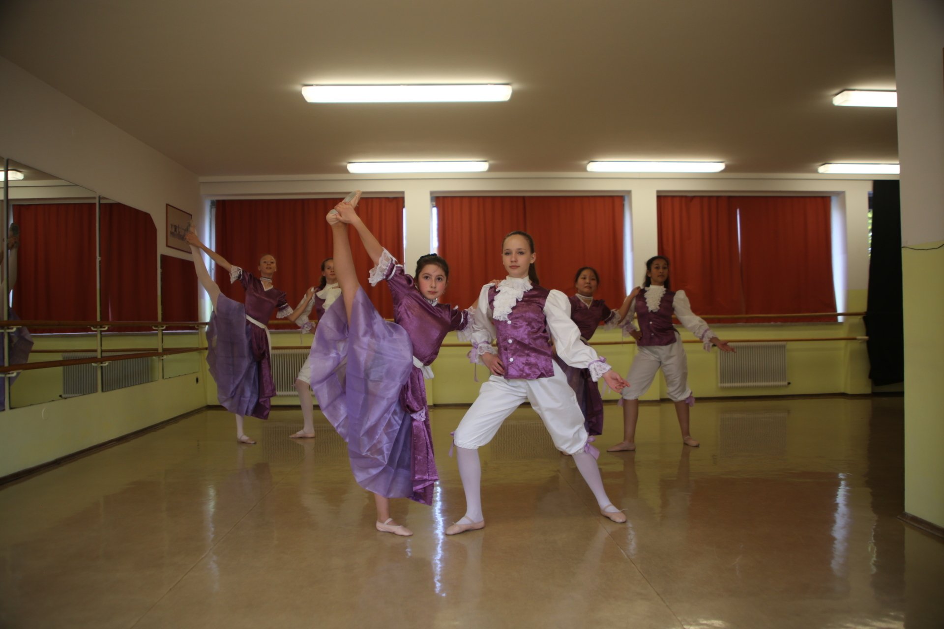Ballett bis HipHop? Die 1. Linzer Ballettschule! [20 Kurse]