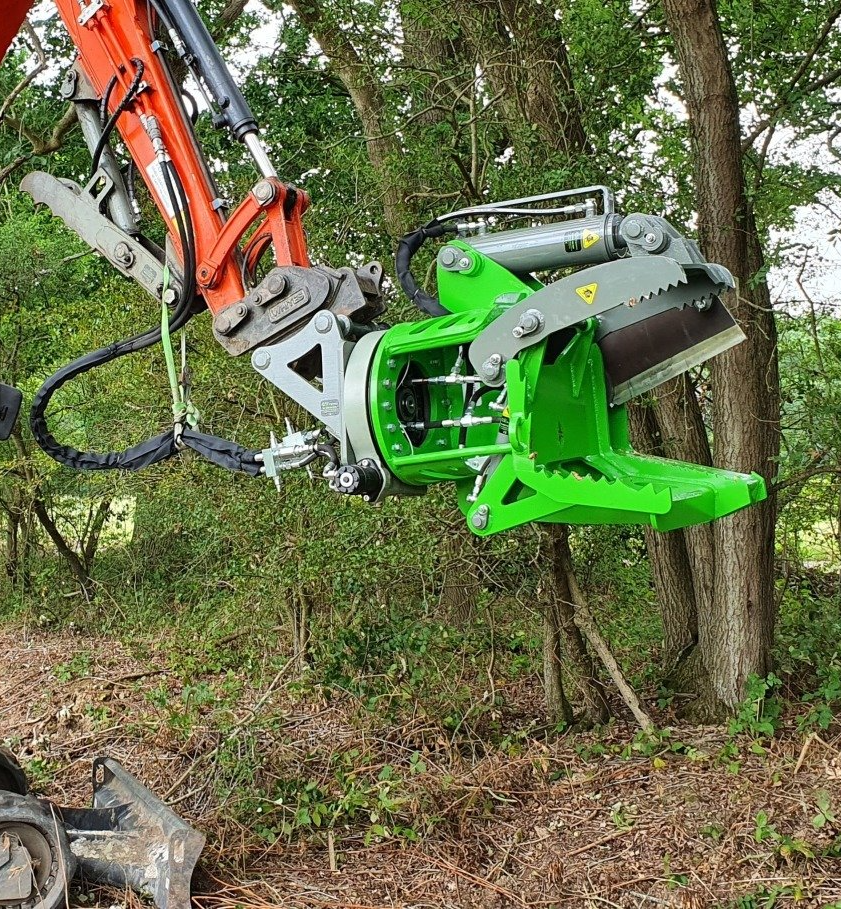 RSL Engineering Excavator Attachments - Tree Shear