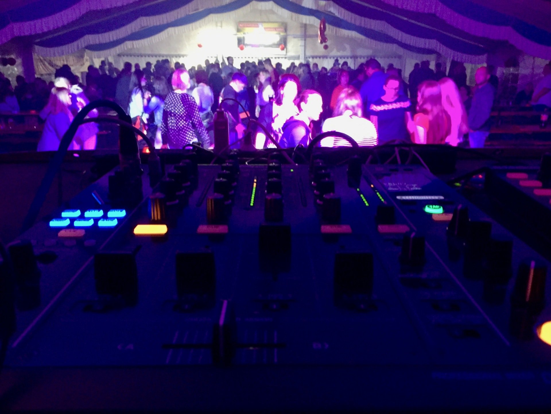 DJ Kay Bee Hochzeits und Eventdj