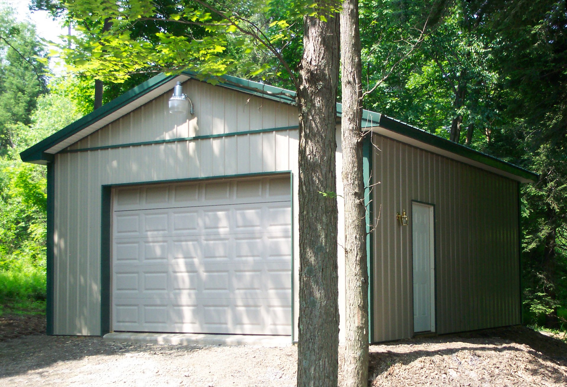 Pictures of Small Pole Buildings