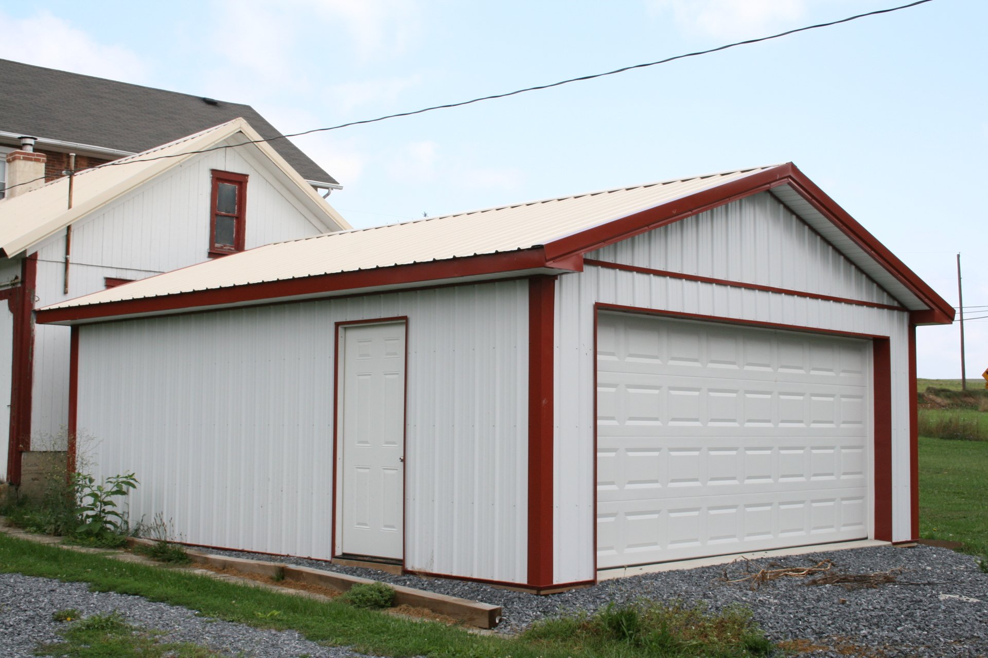 Pictures of Small Pole Buildings