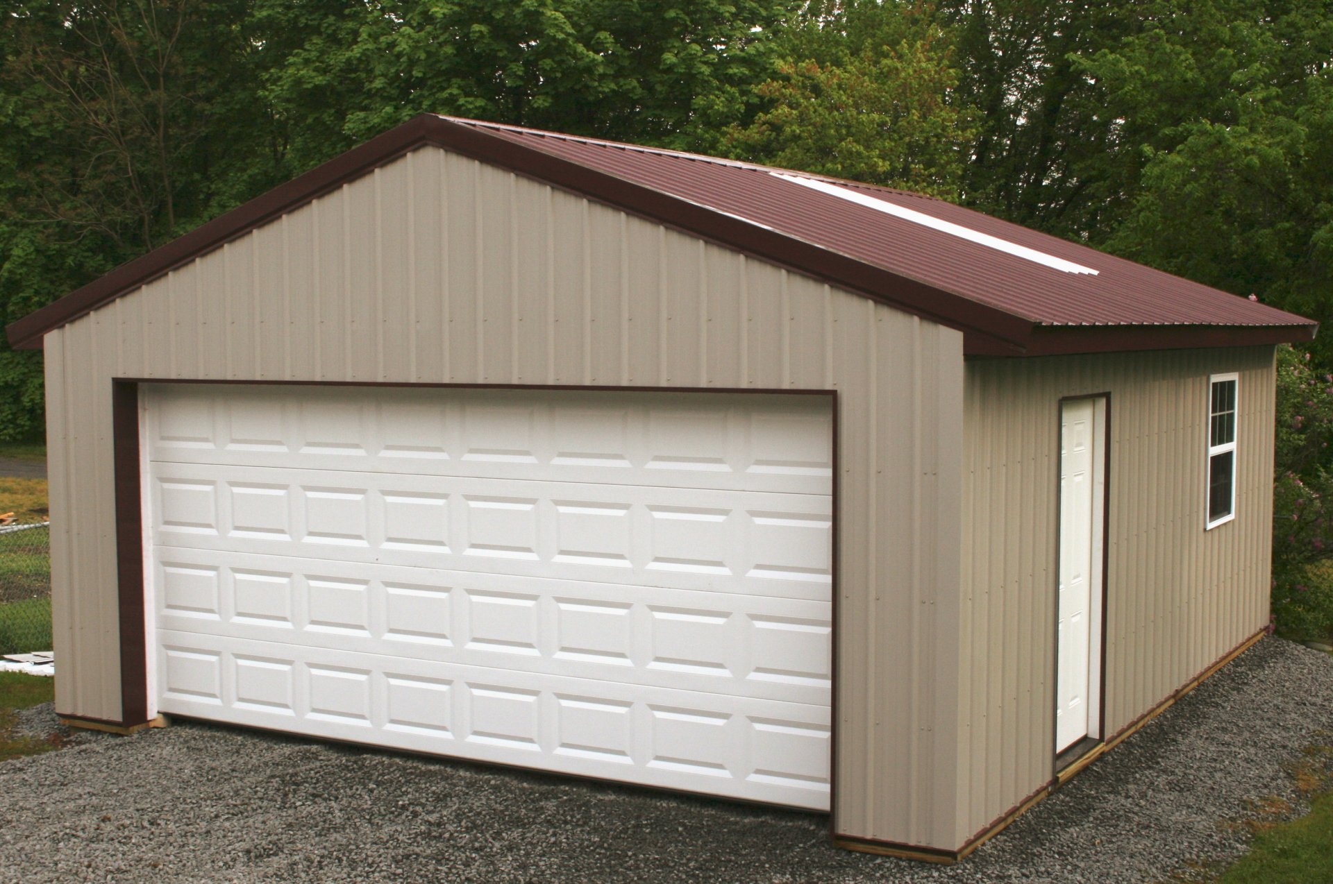 Pictures of Small Pole Buildings