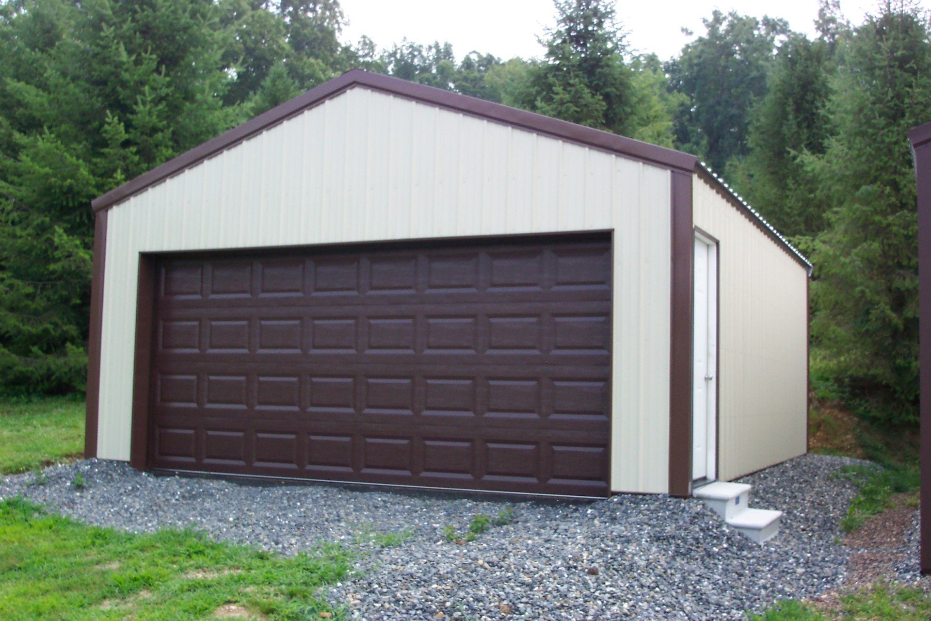 Pictures of Small Pole Buildings