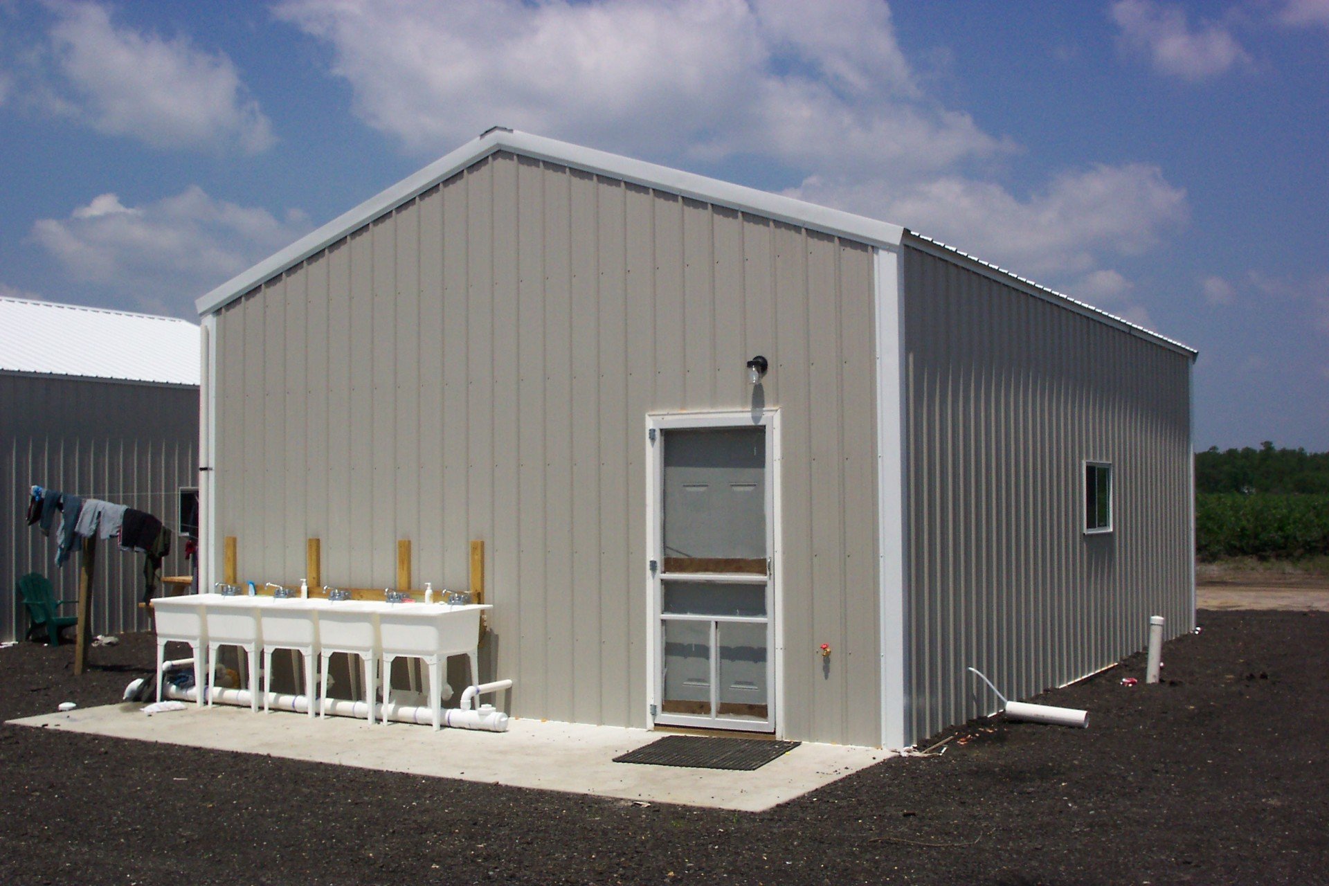 Pictures of Small Pole Buildings