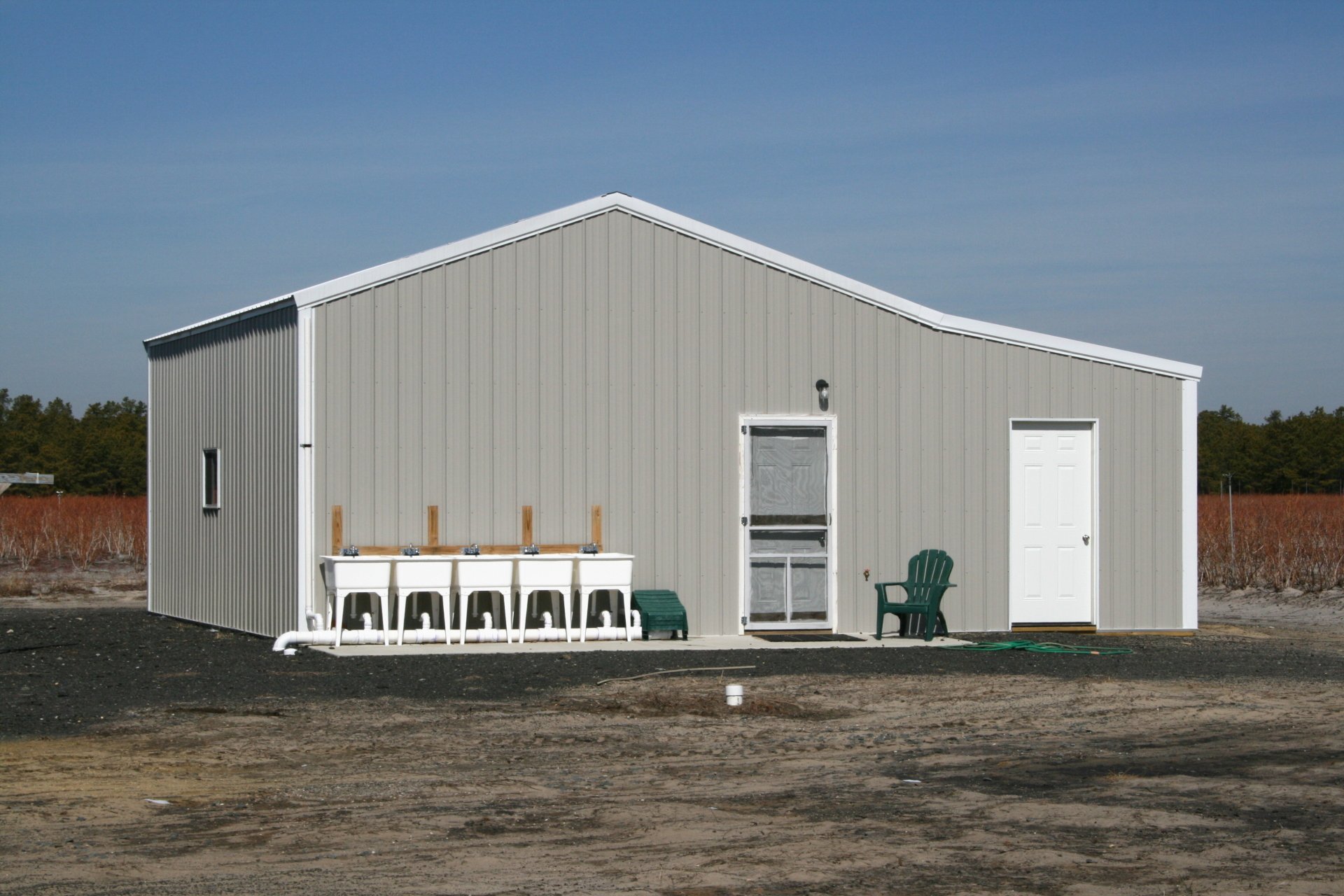 Pictures of Small Pole Buildings