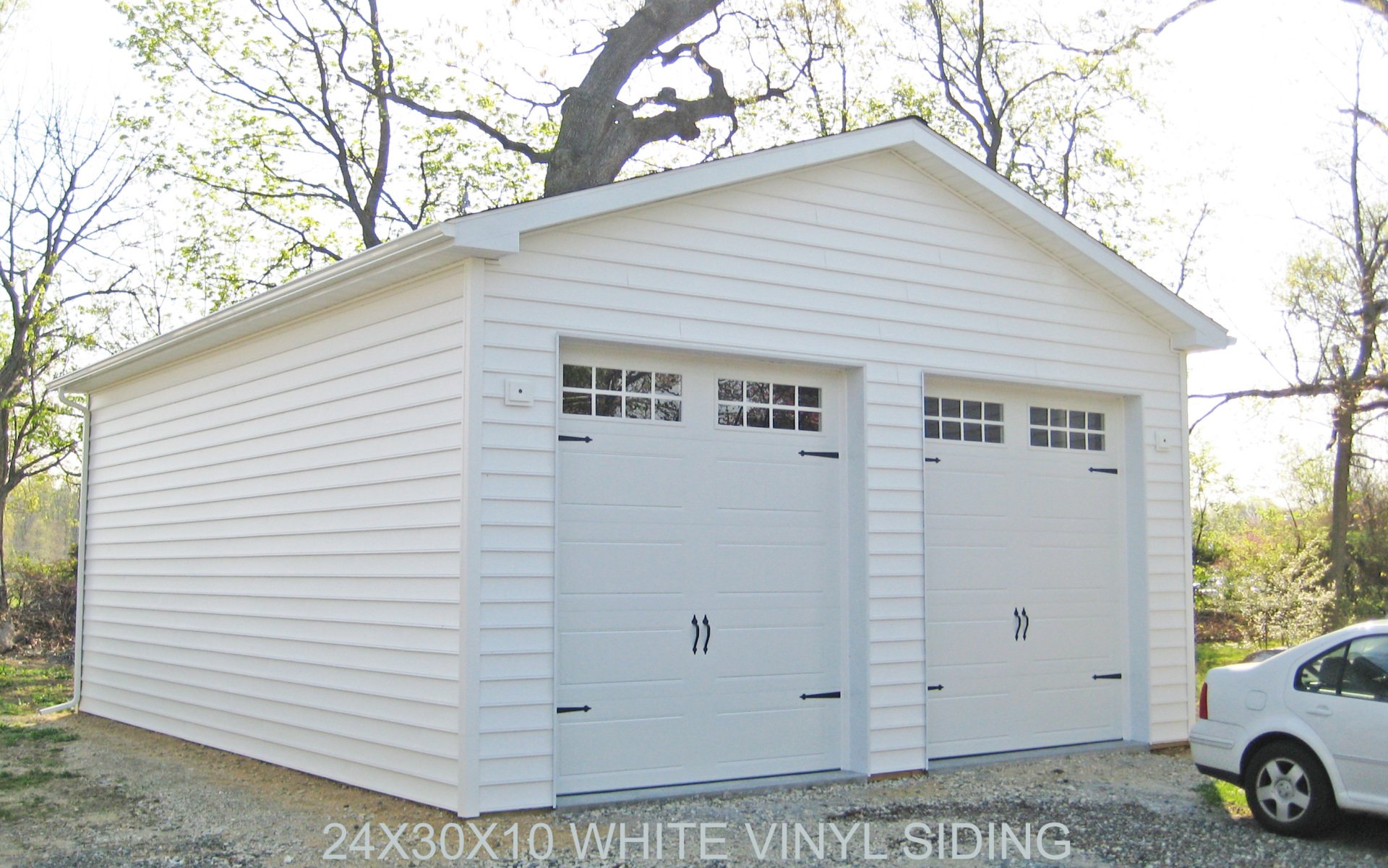 Pictures of Pole Buildings with Vinyl and Wood Siding