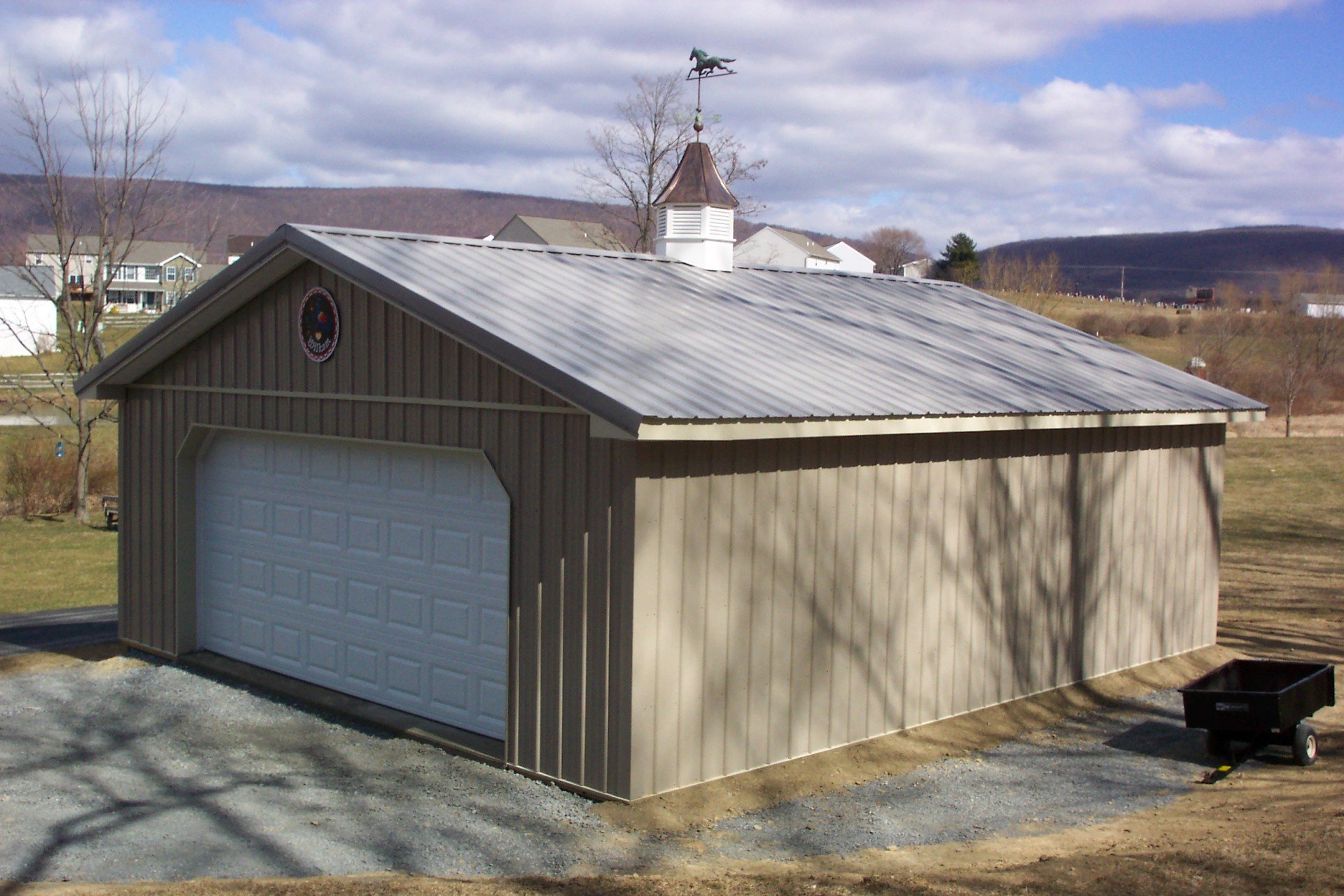 Pictures of Small Pole Buildings