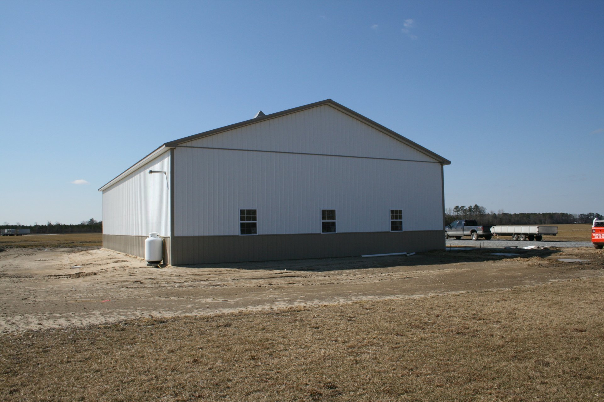 Pictures of Large Pole Buildings