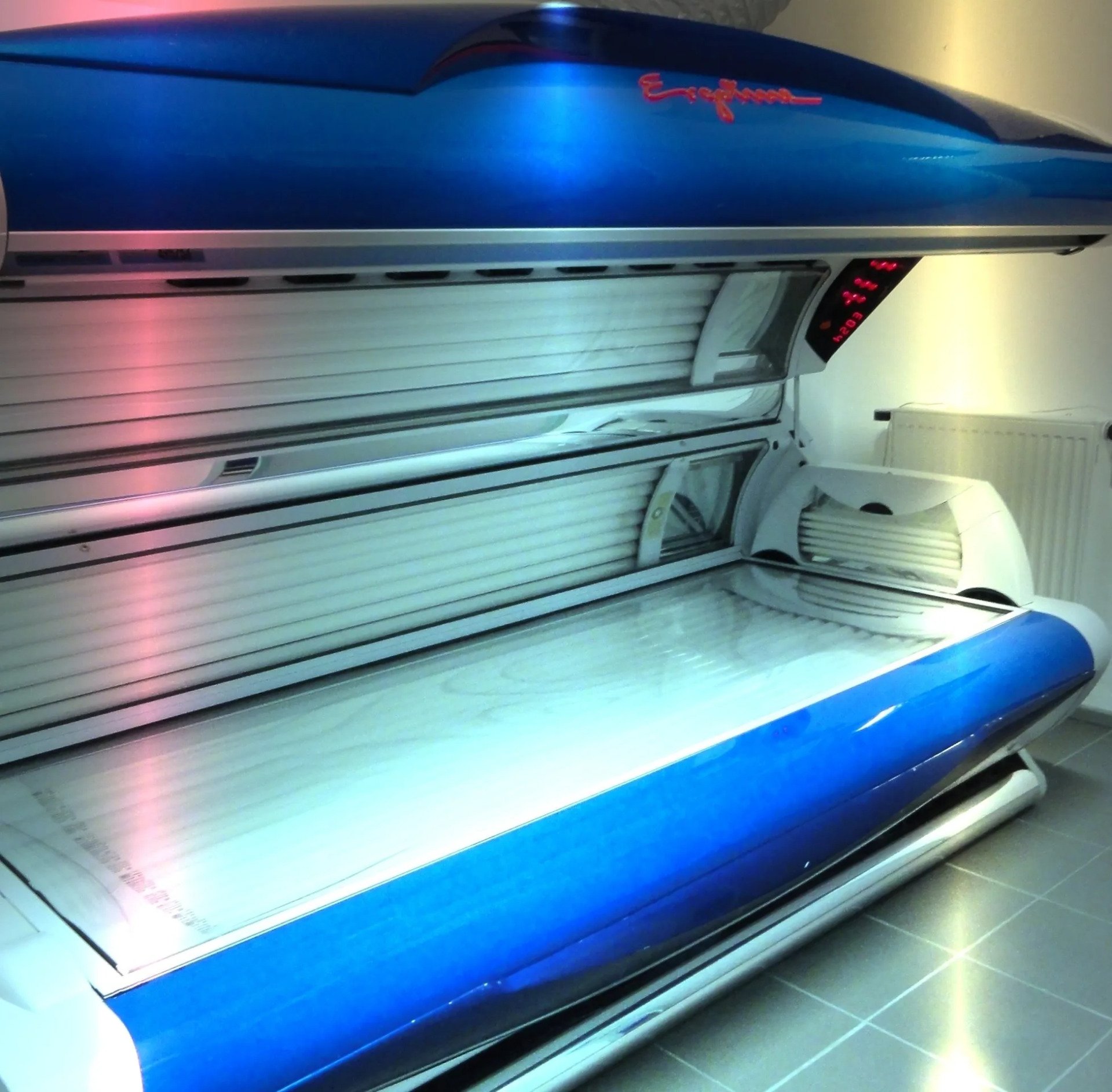 Sonnen Solarium Bräune Schweinfurt Hanau-Röhren Wohlbefinden VitaminD Geschenkgutschein