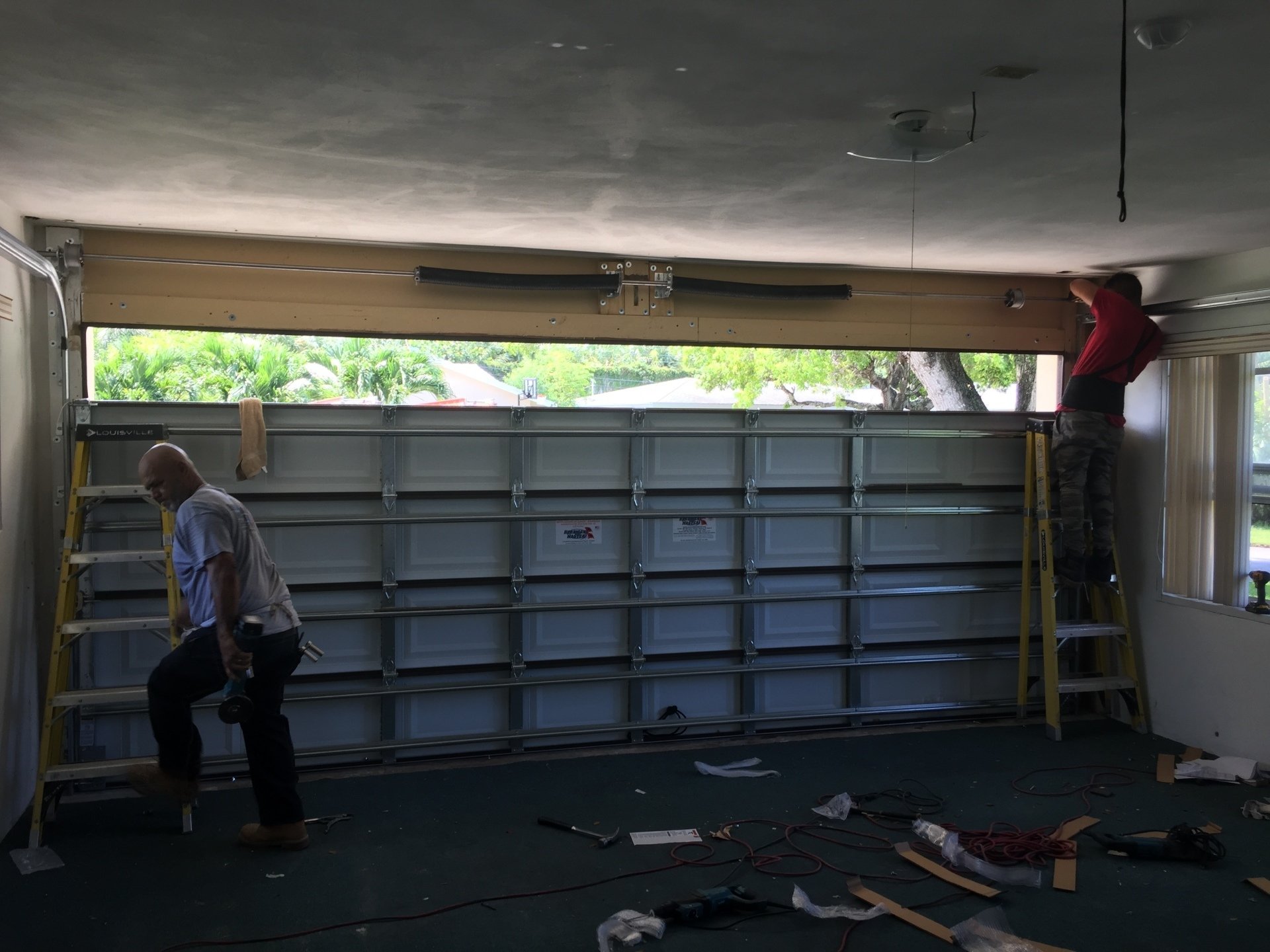 SIW Windows | Recommended Installers | Hurricane Windows and Doors