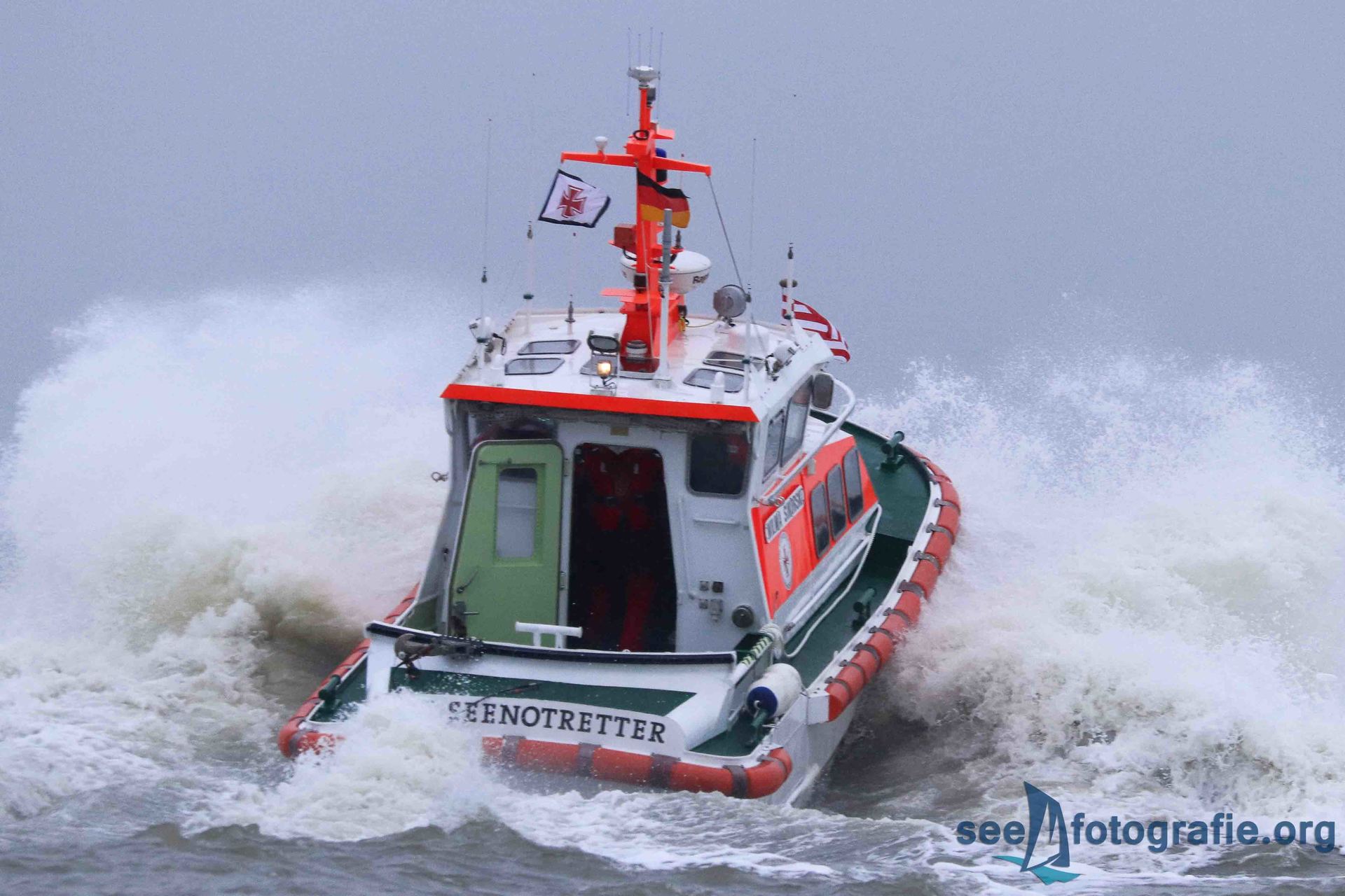 fünfmal BERNHARD GRUBEN