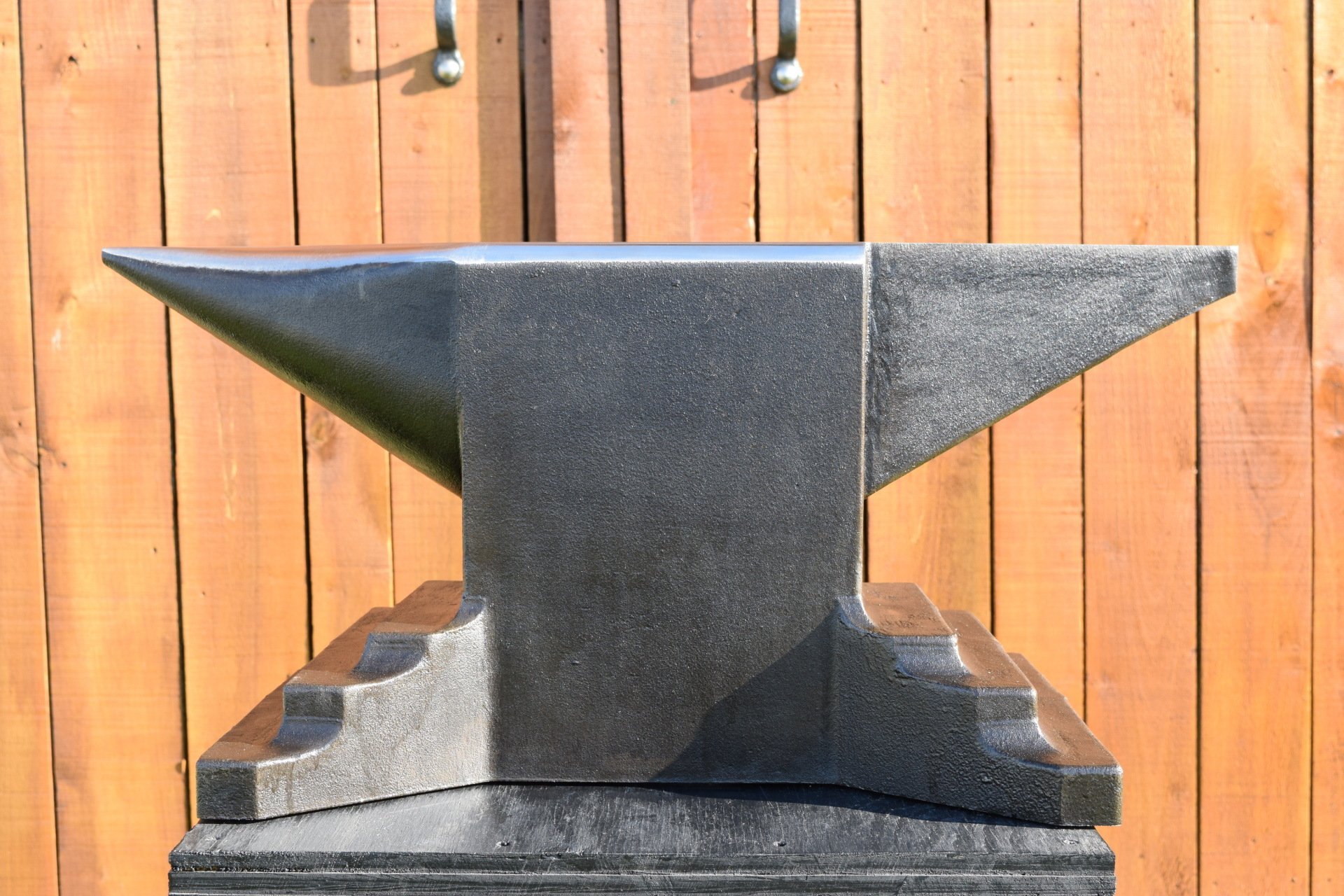 Lyon Blade & Anvil, LLC anvil info