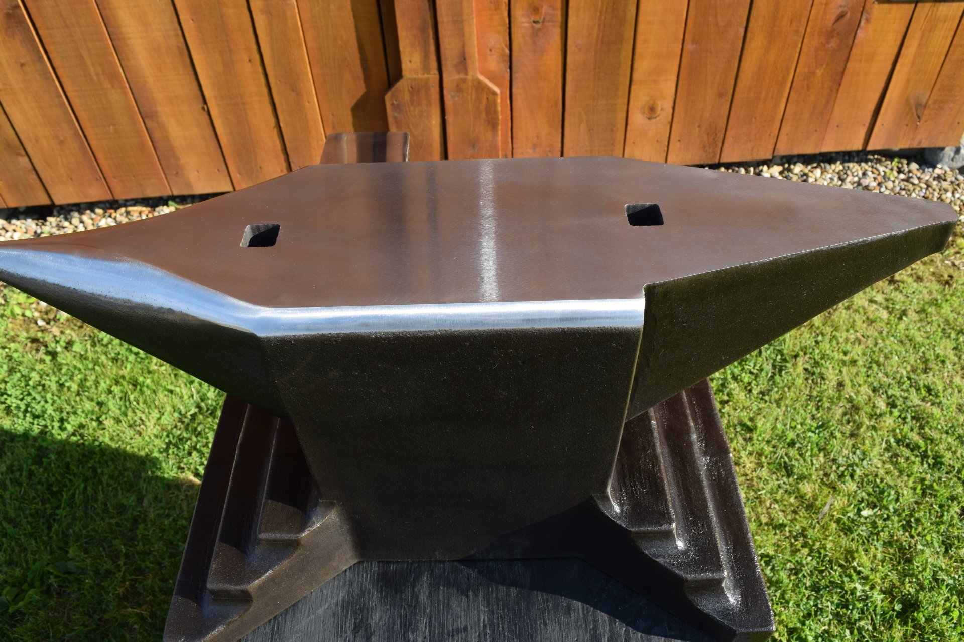 Lyon Blade & Anvil, LLC anvil info