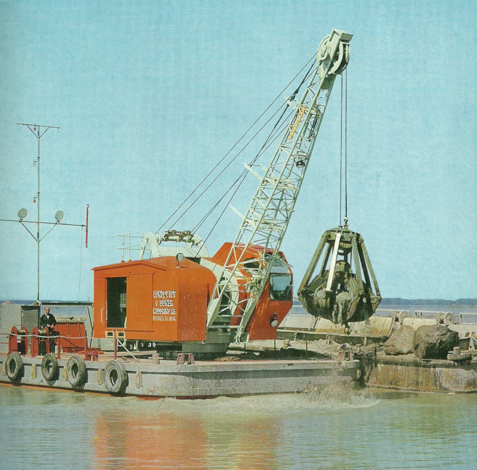Priestman Grab Dredger