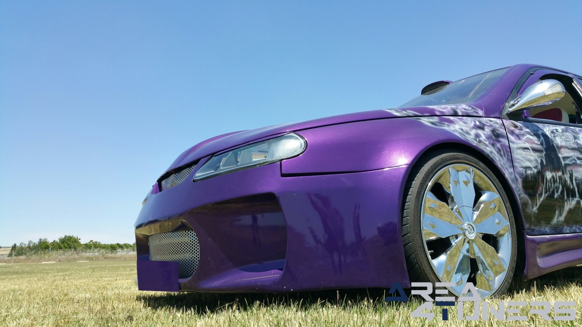 AREA4TUNERS REPORTAJE COCHE TUNING RENAULT LAGUNA SERÁ POR DINERO
